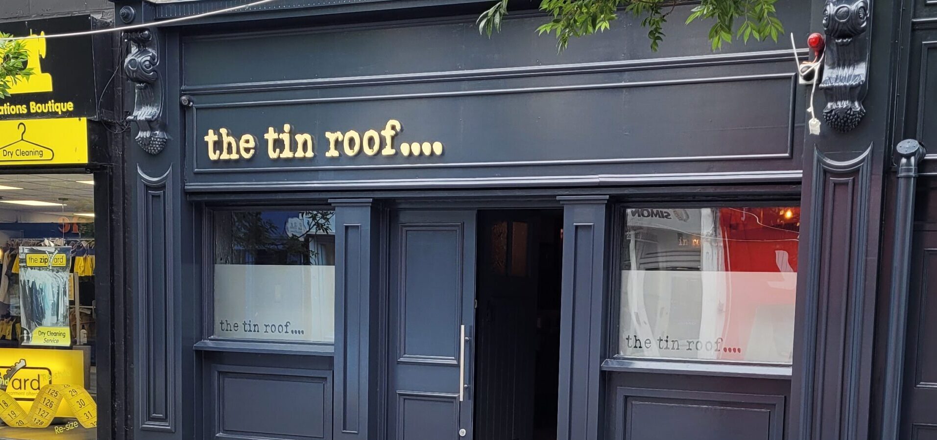 Shop Fronts – Prunty Signs